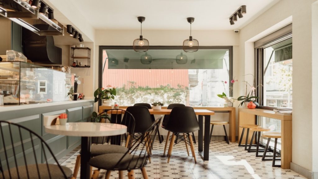 Cafes in Jayanagar: Work, Pet-Friendly, Vegan, Rooftop Cafes